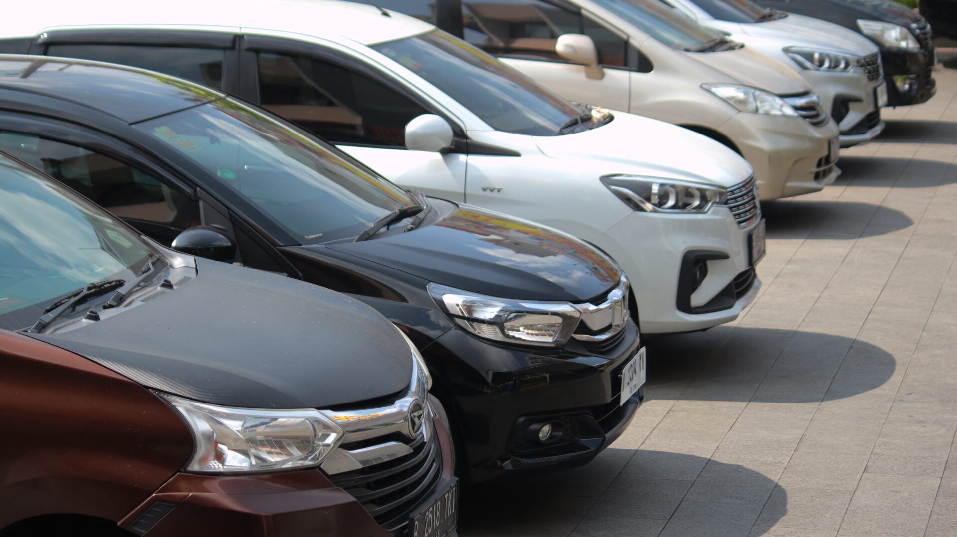 Making the Right Color Choice for Your Car - Raceway Motors