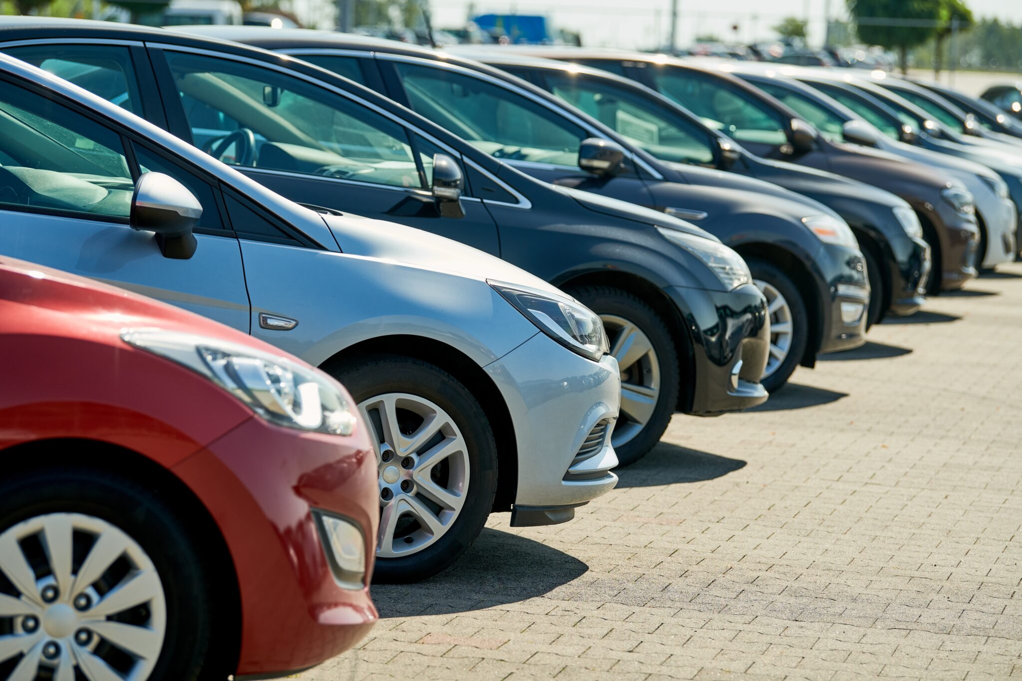 How Old is Too Old? Tips for Choosing the Right Car Age | Raceway ...